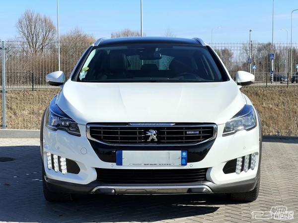 Balts Peugeot 508 RXH 2015 Tauragė, ar dzinēja tilpumu 2.00 L un nobraukumu 236 tūkst. km par 7650 €, foto 4 vietnē AUTOMOTO.COM.LV