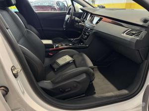 White Peugeot 508 RXH 2016 in Kaunas, with an engine capacity of 2.00 L and mileage of 230 thousand km for 5999 €, photo 19 on AUTOMOTO.COM.LV