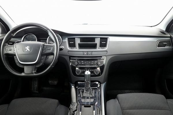 Peugeot 508 2011 Tallina, ar dzinēja tilpumu 2.00 L un nobraukumu 248 tūkst. km par 2599 €, foto 5 vietnē AUTOMOTO.COM.LV