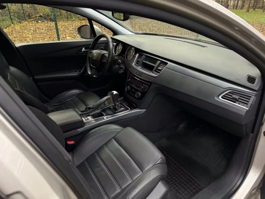 Peugeot 508 2012 Rīga, ar dzinēja tilpumu 1.60 L un nobraukumu 315 tūkst. km par 3490 €, foto 11 vietnē AUTOMOTO.COM.LV