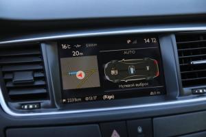 Peugeot 508 2012 Rīga, ar dzinēja tilpumu 2.00 L un nobraukumu 199 tūkst. km par 7990 €, foto 20 vietnē AUTOMOTO.COM.LV