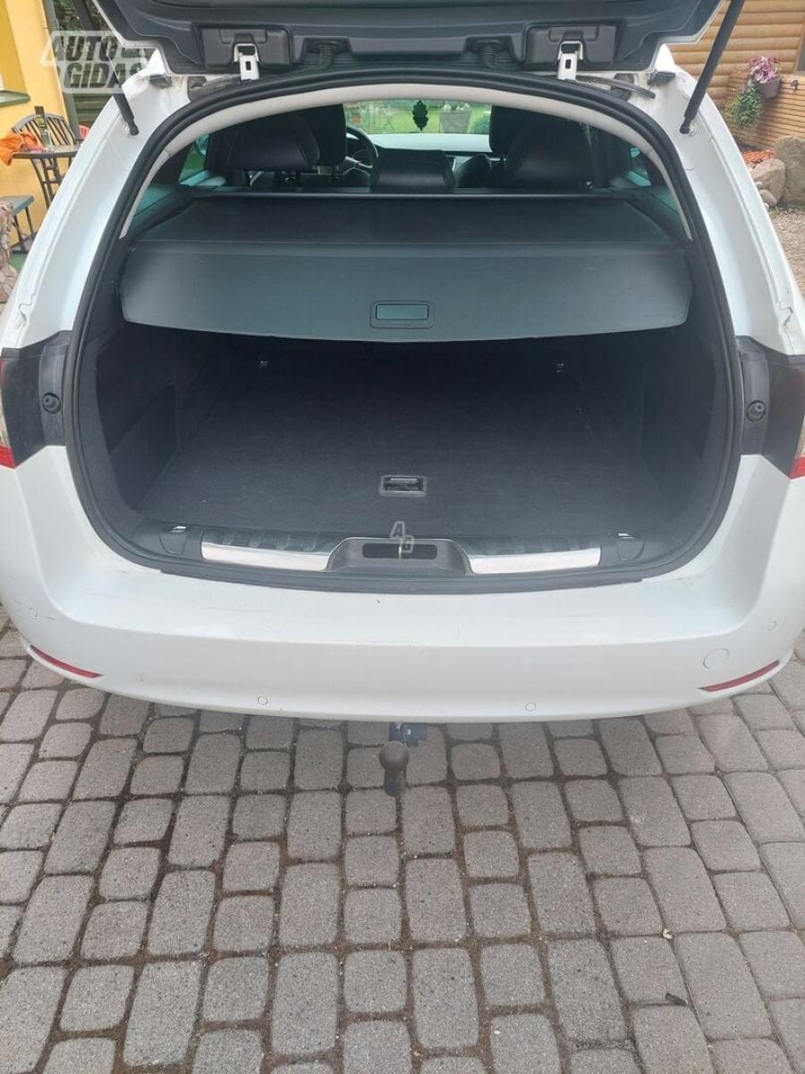 Peugeot 508 2013 in Taurage, with an engine capacity of 2.00 L and mileage of 245 thousand km for 3500 €, photo 5 on AUTOMOTO.COM.LV