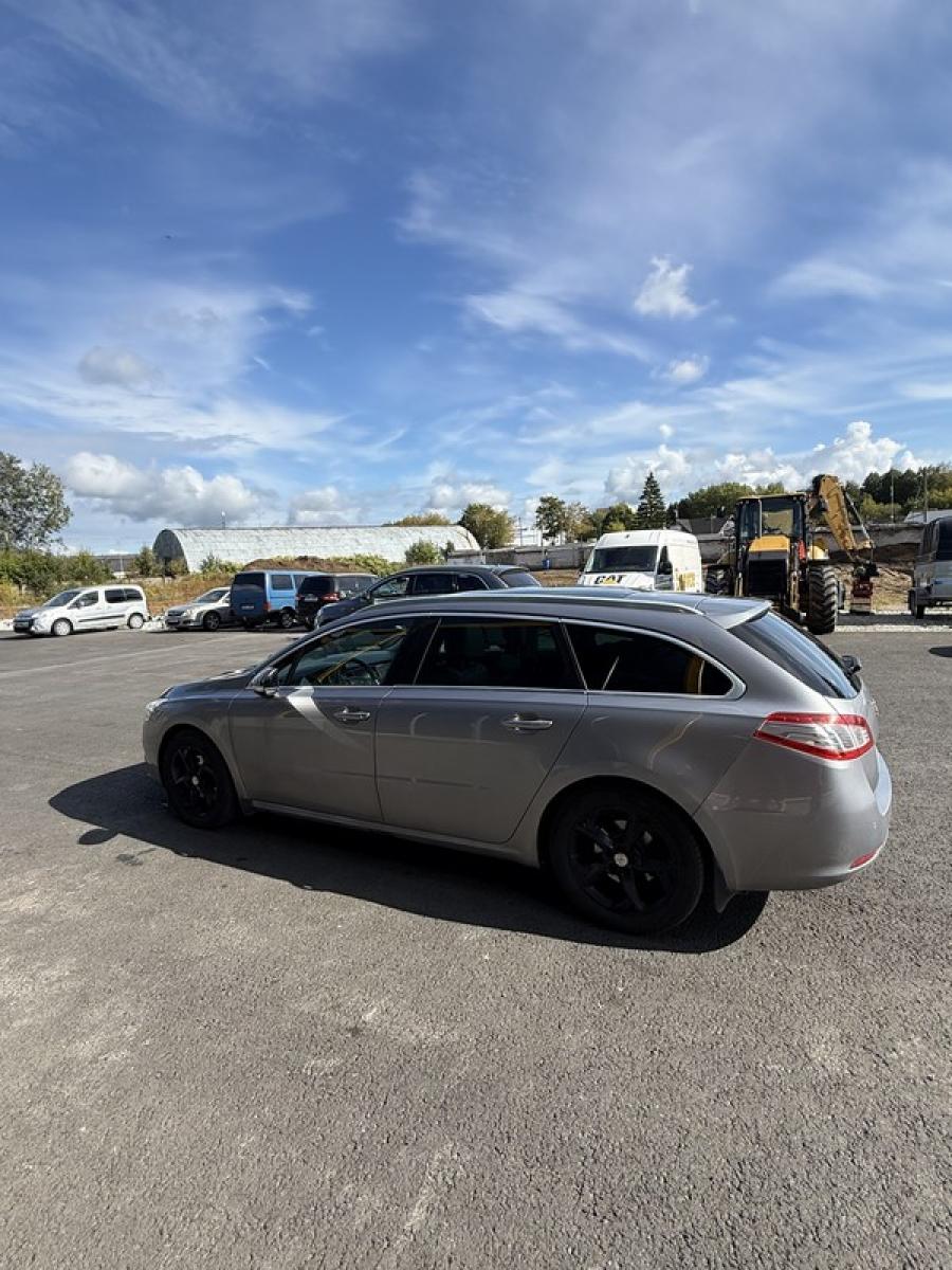 Peugeot 508 2014 Jehvi, ar dzinēja tilpumu 2.00 L un nobraukumu 264 tūkst. km par 4999 €, foto 16 vietnē AUTOMOTO.COM.LV