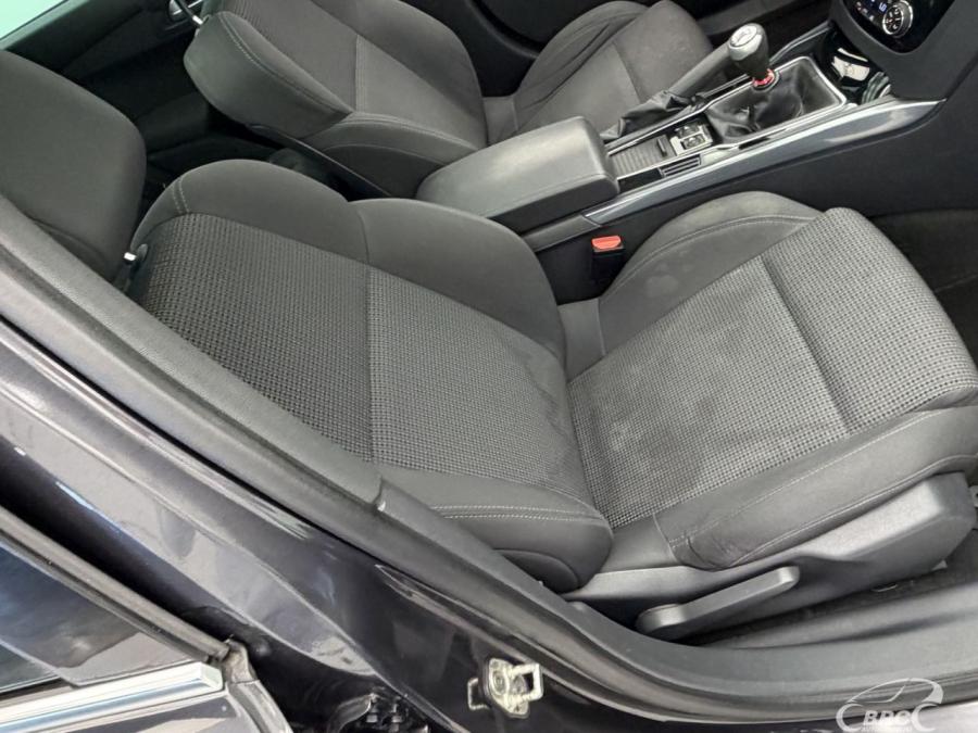 Peugeot 508 2017 in Vilnius, with an engine capacity of 1.56 L and mileage of 314 thousand km for 3300 €, photo 6 on AUTOMOTO.COM.LV