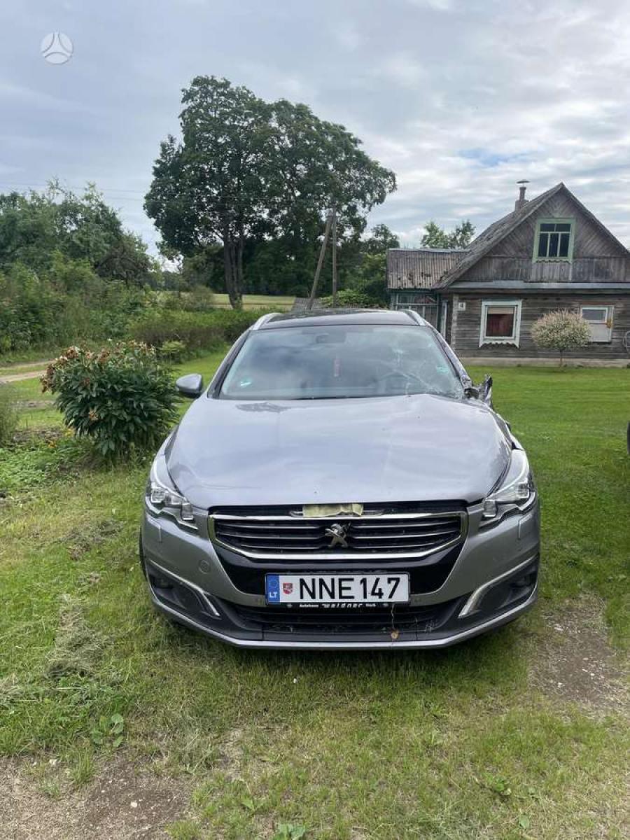 Peugeot 508 2017 in Ignalina, with an engine capacity of 2.00 L and mileage of 180 thousand km for 2100 €, photo 12 on AUTOMOTO.COM.LV