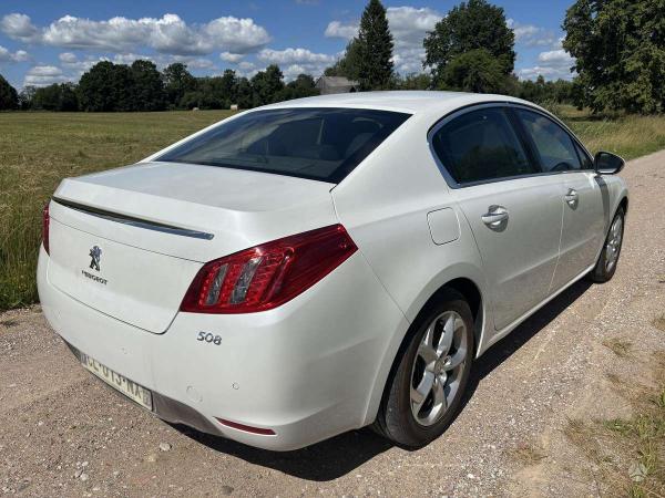 White Peugeot 508 2012 in Taurage, with an engine capacity of 2.00 L and mileage of 240 thousand km for 4700 €, photo 4 on AUTOMOTO.COM.LV