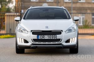 Balts Peugeot 508 2013 Jelgava, ar dzinēja tilpumu 2.00 L un nobraukumu 176 tūkst. km par 4790 €, foto 3 vietnē AUTOMOTO.COM.LV