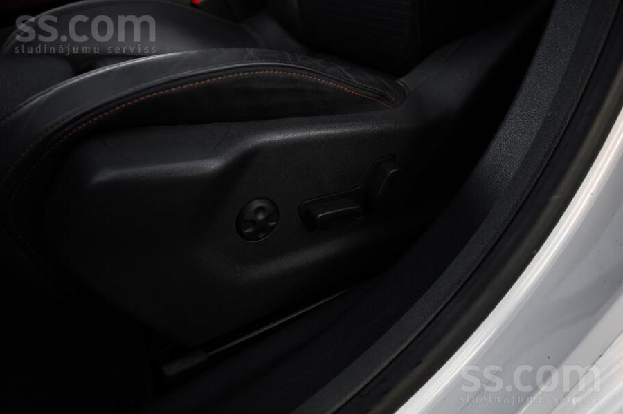 Balts Peugeot 508 2013 Jelgava, ar dzinēja tilpumu 2.00 L un nobraukumu 176 tūkst. km par 4790 €, foto 18 vietnē AUTOMOTO.COM.LV