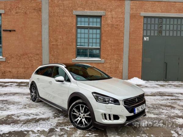 White Peugeot 508 2015 in Tallinn, with an engine capacity of 2.00 L and mileage of 259 thousand km for 9900 €, photo 5 on AUTOMOTO.COM.LV
