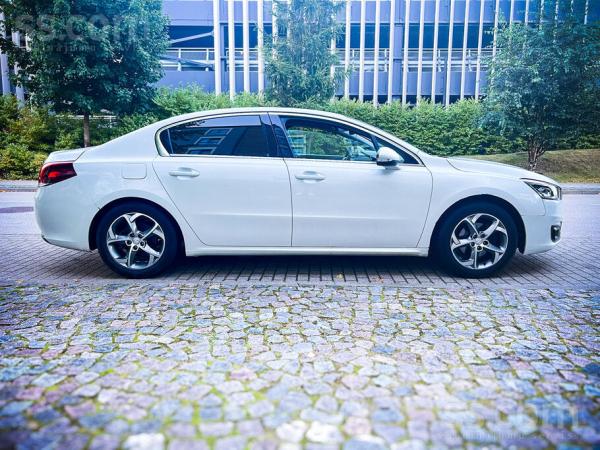 White Peugeot 508 2016 in Riga, with an engine capacity of 1.60 L and mileage of 136 thousand km for 6000 €, photo 2 on AUTOMOTO.COM.LV