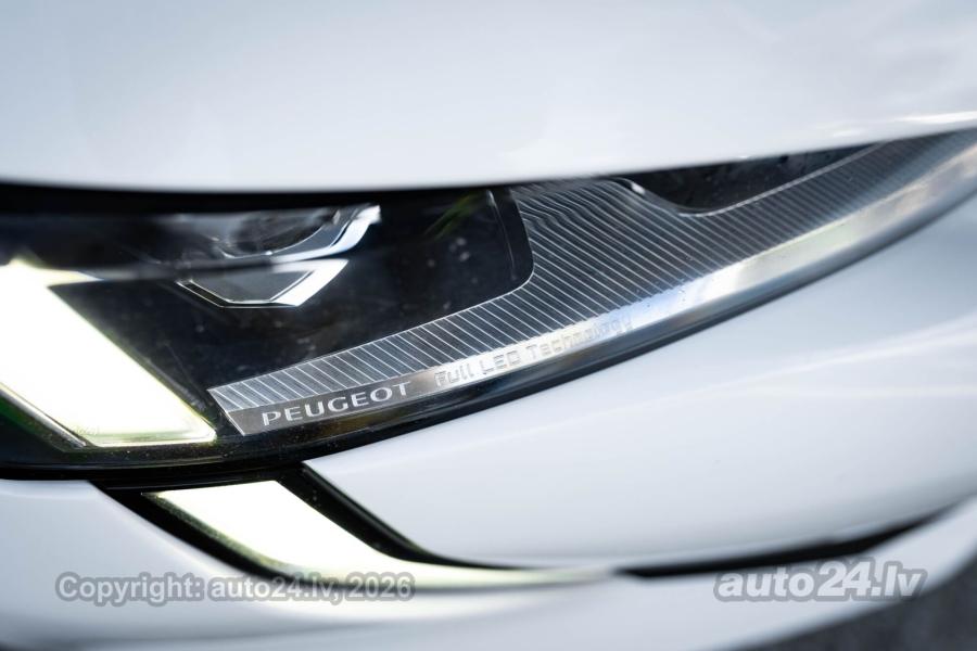 Balts Peugeot 508 2019 Tallina, ar dzinēja tilpumu 1.50 L un nobraukumu 235 tūkst. km par 10500 €, foto 19 vietnē AUTOMOTO.COM.LV