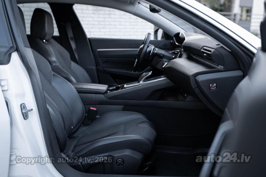 Balts Peugeot 508 2019 Tallina, ar dzinēja tilpumu 1.50 L un nobraukumu 235 tūkst. km par 10500 €, foto 20 vietnē AUTOMOTO.COM.LV