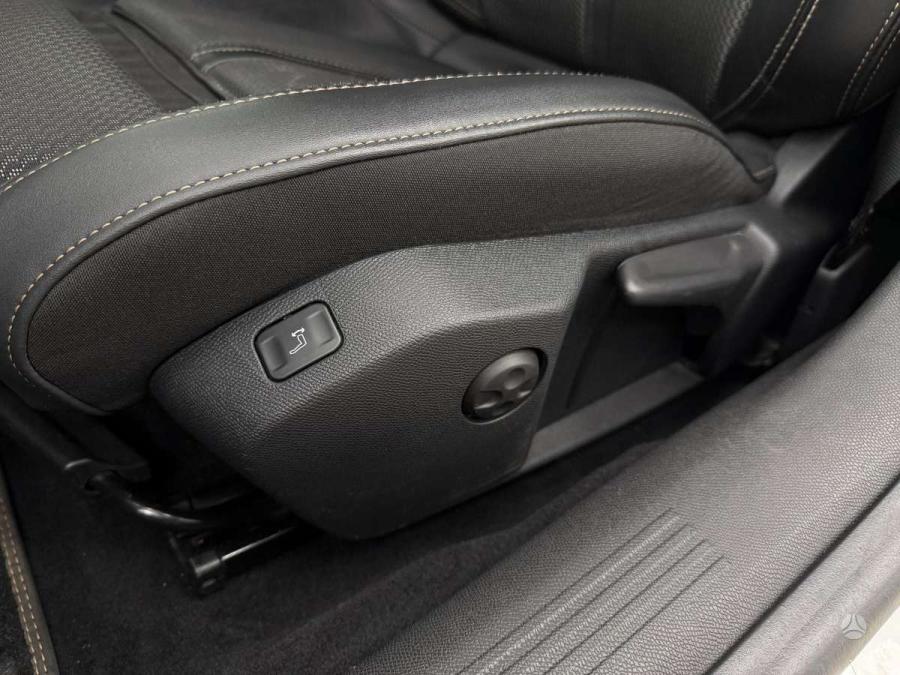 Balts Peugeot 508 2021 Viļņa, ar dzinēja tilpumu 1.60 L un nobraukumu 130 tūkst. km par 19900 €, foto 13 vietnē AUTOMOTO.COM.LV