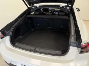 Balts Peugeot 508 2021 Viļņa, ar dzinēja tilpumu 1.60 L un nobraukumu 130 tūkst. km par 19900 €, foto 35 vietnē AUTOMOTO.COM.LV