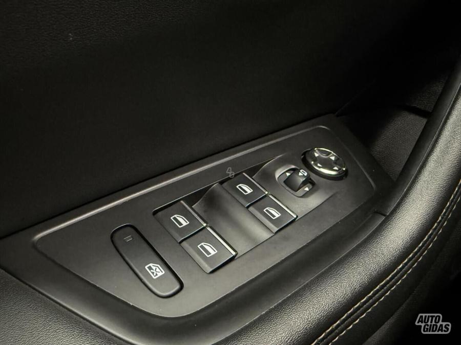 Balts Peugeot 508 2021 Viļņa, ar dzinēja tilpumu 1.60 L un nobraukumu 130 tūkst. km par 19900 €, foto 17 vietnē AUTOMOTO.COM.LV