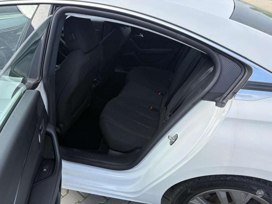Balts Peugeot 508 2021 Kauņa, ar dzinēja tilpumu 2.00 L un nobraukumu 170 tūkst. km par 9500 €, foto 15 vietnē AUTOMOTO.COM.LV