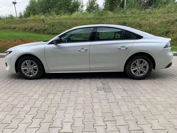 Balts Peugeot 508 2022 Viļņa, ar dzinēja tilpumu 1.50 L un nobraukumu 160 tūkst. km par 11979 €, foto 6 vietnē AUTOMOTO.COM.LV
