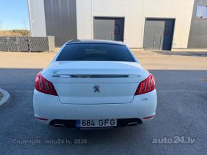 Balts Peugeot 508 2011 Tallina, ar dzinēja tilpumu 2.20 L un nobraukumu 301 tūkst. km par 5500 €, foto 4 vietnē AUTOMOTO.COM.LV