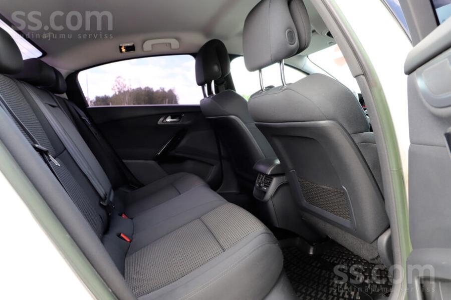 Balts Peugeot 508 2011 Tukums, ar dzinēja tilpumu 1.60 L un nobraukumu 377 tūkst. km par 3950 €, foto 12 vietnē AUTOMOTO.COM.LV