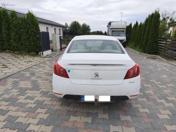 White Peugeot 508 2011 in Kaunas, with an engine capacity of 2.00 L and mileage of 294 thousand km for 3450 €, photo 5 on AUTOMOTO.COM.LV