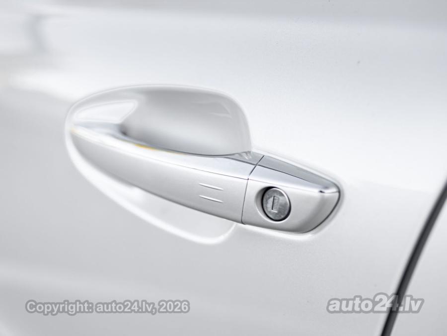 Balts Peugeot 508 2011 Tallina, ar dzinēja tilpumu 2.20 L un nobraukumu 153 tūkst. km par 7799 €, foto 21 vietnē AUTOMOTO.COM.LV
