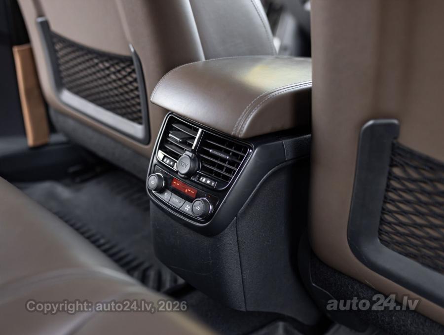 Balts Peugeot 508 2011 Tallina, ar dzinēja tilpumu 2.20 L un nobraukumu 153 tūkst. km par 7799 €, foto 29 vietnē AUTOMOTO.COM.LV