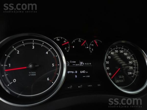 Peugeot 508 2011 Jelgava vietnē Balts Peugeot 508 2011 Jelgava, ar dzinēja tilpumu 2.20 L un nobraukumu 266 tūkst. km par 6990 €, foto 10 vietnē AUTOMOTO.COM.LV