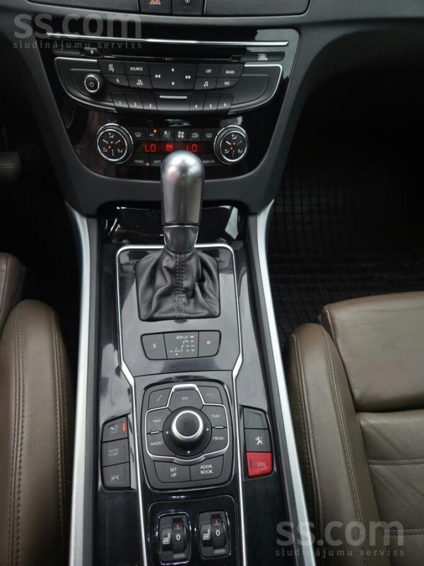 Peugeot 508 2011 Jelgava vietnē Balts Peugeot 508 2011 Jelgava, ar dzinēja tilpumu 2.20 L un nobraukumu 266 tūkst. km par 6990 €, foto 11 vietnē AUTOMOTO.COM.LV