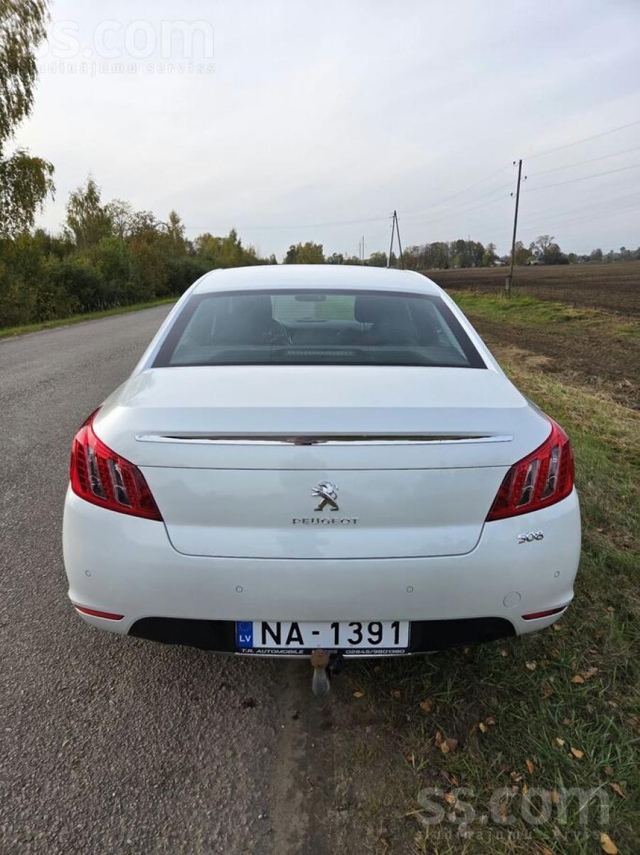 White Peugeot 508 2011 in Ogre, with an engine capacity of 1.60 L and mileage of 177 thousand km for 5400 €, photo 6 on AUTOMOTO.COM.LV