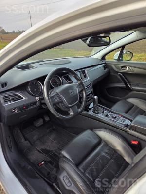 White Peugeot 508 2011 in Ogre, with an engine capacity of 1.60 L and mileage of 177 thousand km for 5400 €, photo 7 on AUTOMOTO.COM.LV