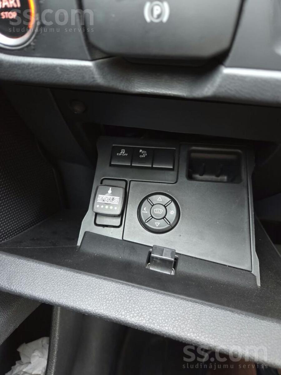 White Peugeot 508 2011 in Ogre, with an engine capacity of 1.60 L and mileage of 177 thousand km for 5400 €, photo 9 on AUTOMOTO.COM.LV