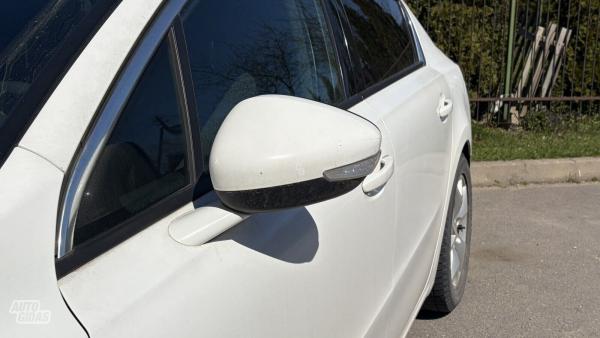 White Peugeot 508 2012 in Klaipeda, with an engine capacity of 2.00 L and mileage of 296 thousand km for 2700 €, photo 5 on AUTOMOTO.COM.LV