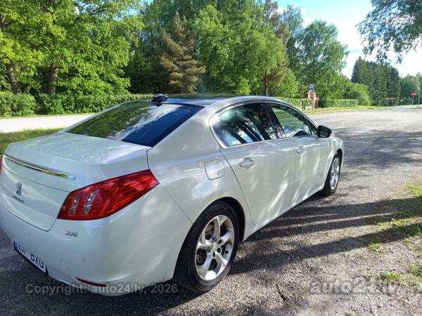 Balts Peugeot 508 2012 Tallina, ar dzinēja tilpumu 2.00 L un nobraukumu 226 tūkst. km par 4400 €, foto 4 vietnē AUTOMOTO.COM.LV