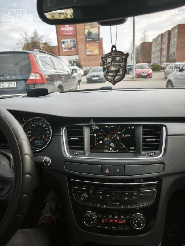 White Peugeot 508 2012 in Utena, with an engine capacity of 2.00 L and mileage of 218 thousand km for 6200 €, photo 7 on AUTOMOTO.COM.LV