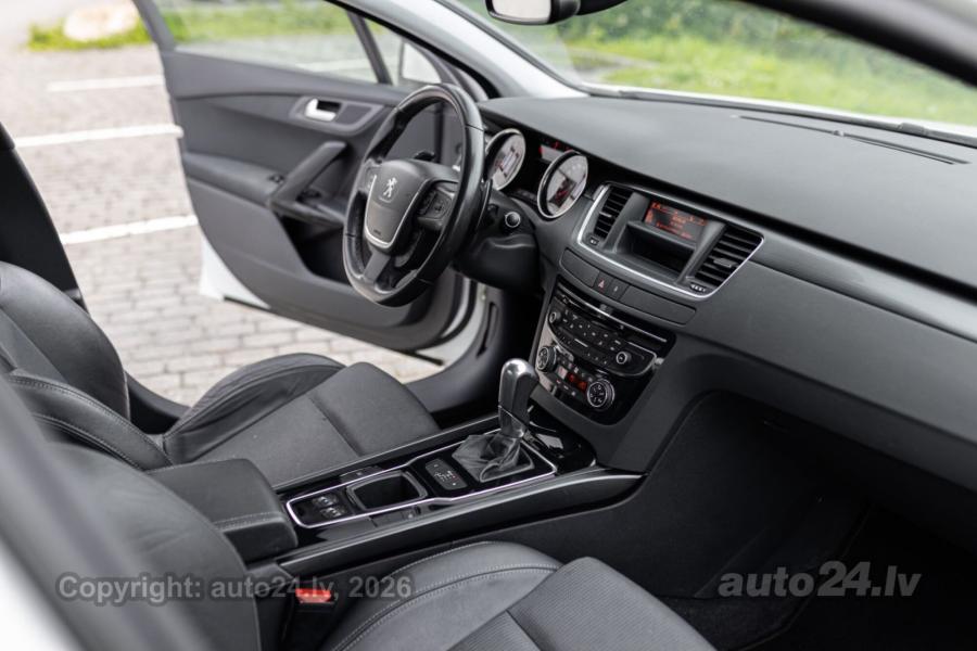 Balts Peugeot 508 2012 Tallina, ar dzinēja tilpumu 1.60 L un nobraukumu 165 tūkst. km par 2999 €, foto 9 vietnē AUTOMOTO.COM.LV