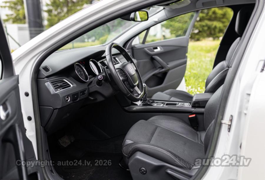 Balts Peugeot 508 2012 Tallina, ar dzinēja tilpumu 1.60 L un nobraukumu 165 tūkst. km par 2999 €, foto 10 vietnē AUTOMOTO.COM.LV