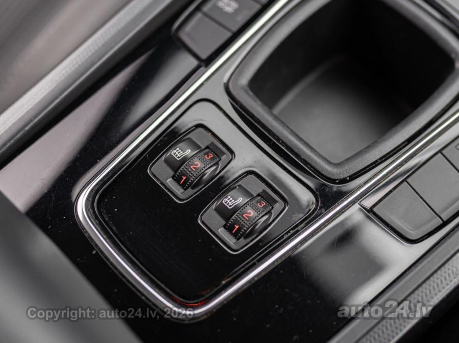 Balts Peugeot 508 2012 Tallina, ar dzinēja tilpumu 1.60 L un nobraukumu 165 tūkst. km par 2999 €, foto 13 vietnē AUTOMOTO.COM.LV