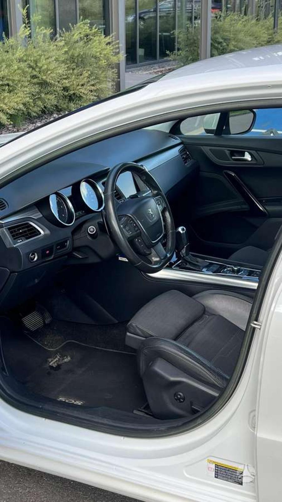 Balts Peugeot 508 2012 Viļņa, ar dzinēja tilpumu 2.18 L un nobraukumu 334 tūkst. km par 3000 €, foto 6 vietnē AUTOMOTO.COM.LV