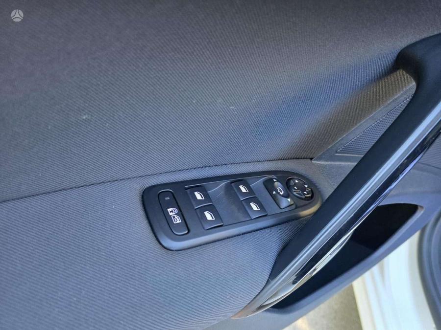 Balts Peugeot 508 2013 Radviliškis, ar dzinēja tilpumu 1.56 L un nobraukumu 278 tūkst. km par 3950 €, foto 19 vietnē AUTOMOTO.COM.LV