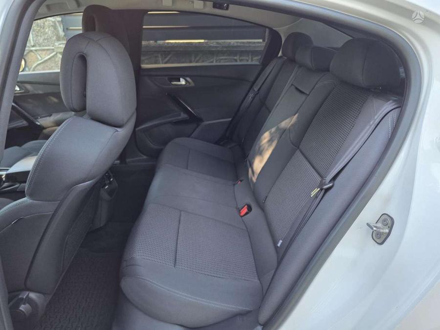 Balts Peugeot 508 2013 Radviliškis, ar dzinēja tilpumu 1.56 L un nobraukumu 278 tūkst. km par 3950 €, foto 23 vietnē AUTOMOTO.COM.LV
