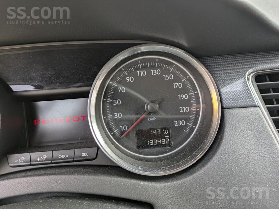 Balts Peugeot 508 2013 Rīga, ar dzinēja tilpumu 1.60 L un nobraukumu 134 tūkst. km par 2900 €, foto 7 vietnē AUTOMOTO.COM.LV
