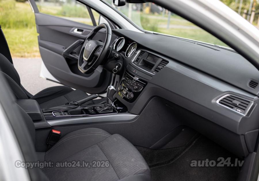 Balts Peugeot 508 2014 Tallina, ar dzinēja tilpumu 1.60 L un nobraukumu 114 tūkst. km par 5998 €, foto 9 vietnē AUTOMOTO.COM.LV