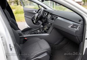 Balts Peugeot 508 2014 Tallina, ar dzinēja tilpumu 1.60 L un nobraukumu 114 tūkst. km par 5998 €, foto 10 vietnē AUTOMOTO.COM.LV