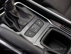 Balts Peugeot 508 2014 Tallina, ar dzinēja tilpumu 1.60 L un nobraukumu 114 tūkst. km par 5998 €, foto 19 vietnē AUTOMOTO.COM.LV
