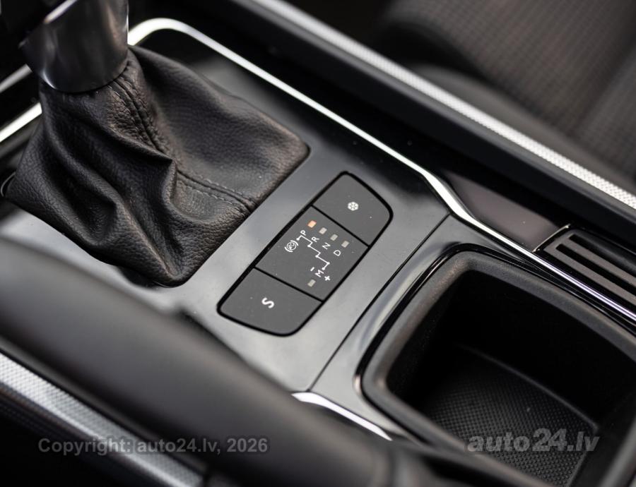 Balts Peugeot 508 2014 Tallina, ar dzinēja tilpumu 1.60 L un nobraukumu 114 tūkst. km par 5998 €, foto 19 vietnē AUTOMOTO.COM.LV