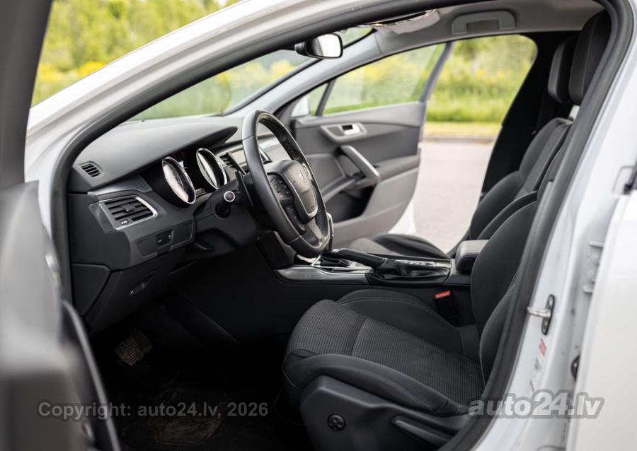 Balts Peugeot 508 2014 Tallina, ar dzinēja tilpumu 1.60 L un nobraukumu 114 tūkst. km par 5998 €, foto 24 vietnē AUTOMOTO.COM.LV