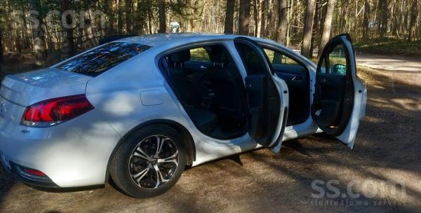 Balts Peugeot 508 2016 Rīga, ar dzinēja tilpumu 1.60 L un nobraukumu 390 tūkst. km par 3900 €, foto 6 vietnē AUTOMOTO.COM.LV
