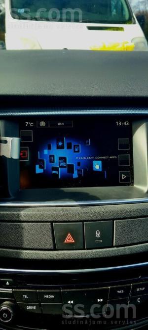 Balts Peugeot 508 2016 Rīga, ar dzinēja tilpumu 1.60 L un nobraukumu 390 tūkst. km par 3900 €, foto 13 vietnē AUTOMOTO.COM.LV