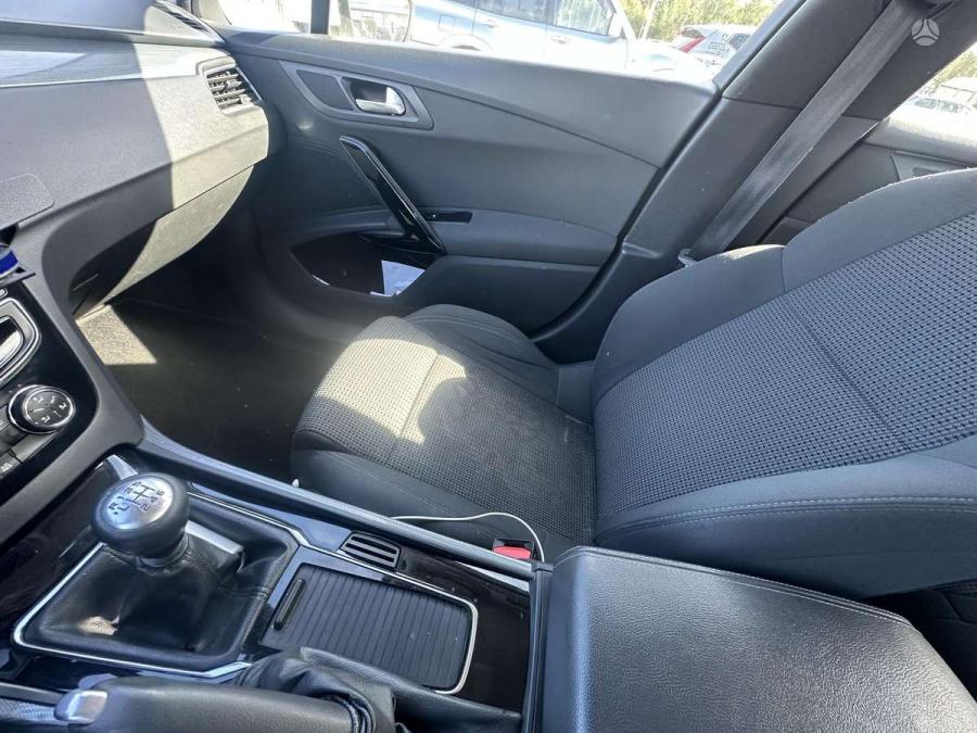 White Peugeot 508 2016 in Vilnius, with an engine capacity of 1.56 L and mileage of 257 thousand km for 4500 €, photo 16 on AUTOMOTO.COM.LV