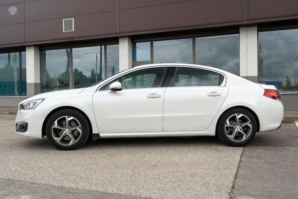 White Peugeot 508 2016 in Vilnius, with an engine capacity of 2.00 L and mileage of 231 thousand km for 6000 €, photo 2 on AUTOMOTO.COM.LV